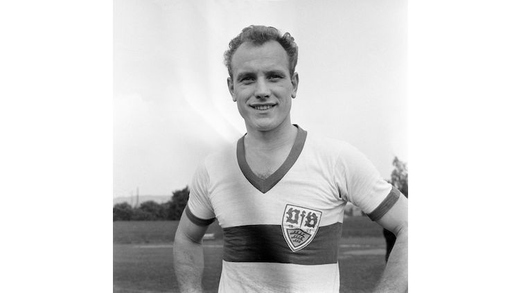 VfB Stuttgart | Trauer um Lothar Weise