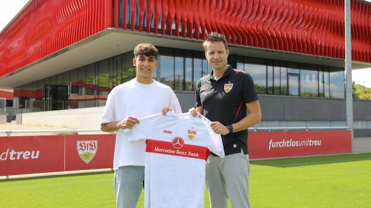VfB Stuttgart | Verlängerung Raul Paula
