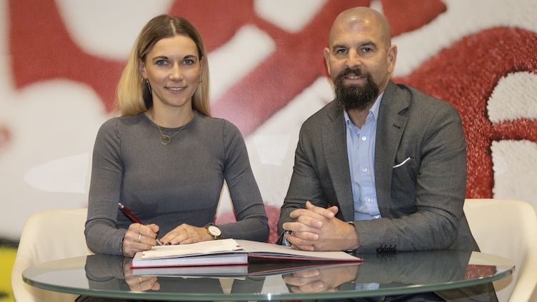 VfB Stuttgart | Nadine Gairing und Celine Philipp 2025