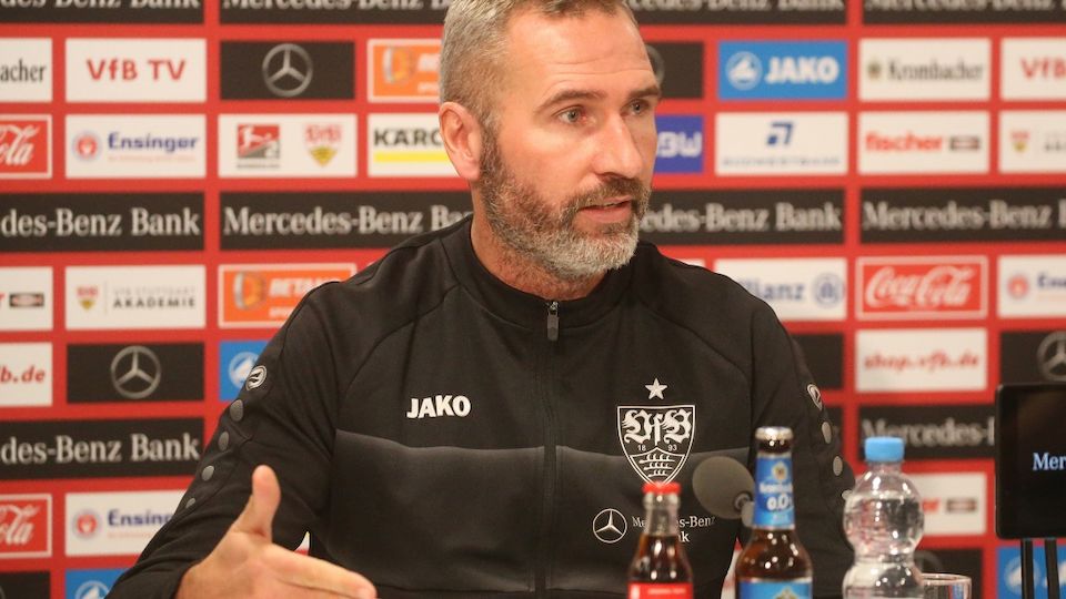 VfB Stuttgart | Tim Walter vor Hannover 96-VfB 1920
