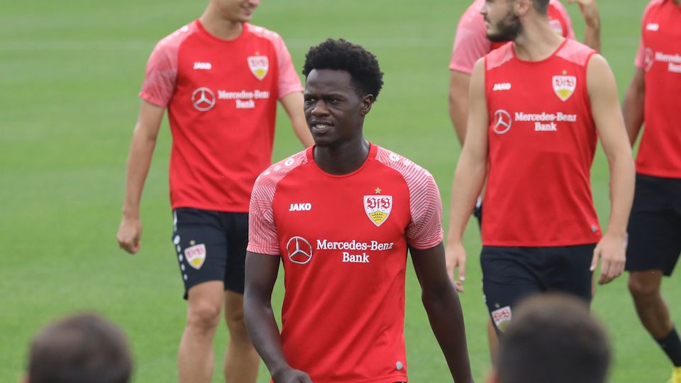 VfB Stuttgart | Naouirou Ahamada vor VfB Stuttgart-FC Schalke 04 2223