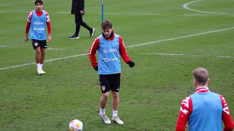 VfB Stuttgart | Angelo Stiller im Interview vor Freiburg