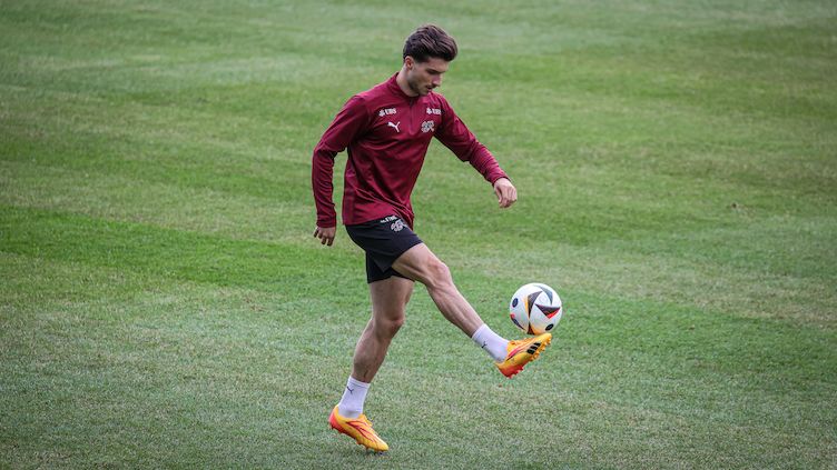 VfB Stuttgart | EM-Interview Leonidas Stergiou