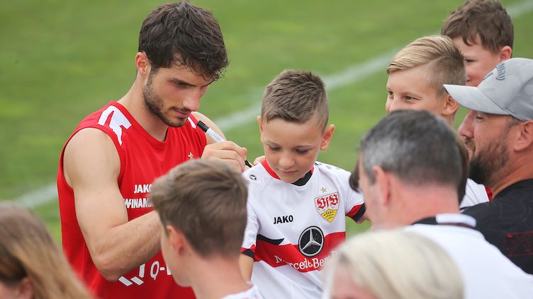VfB Stuttgart | Interview stadion aktuell Leonidas Stergiou