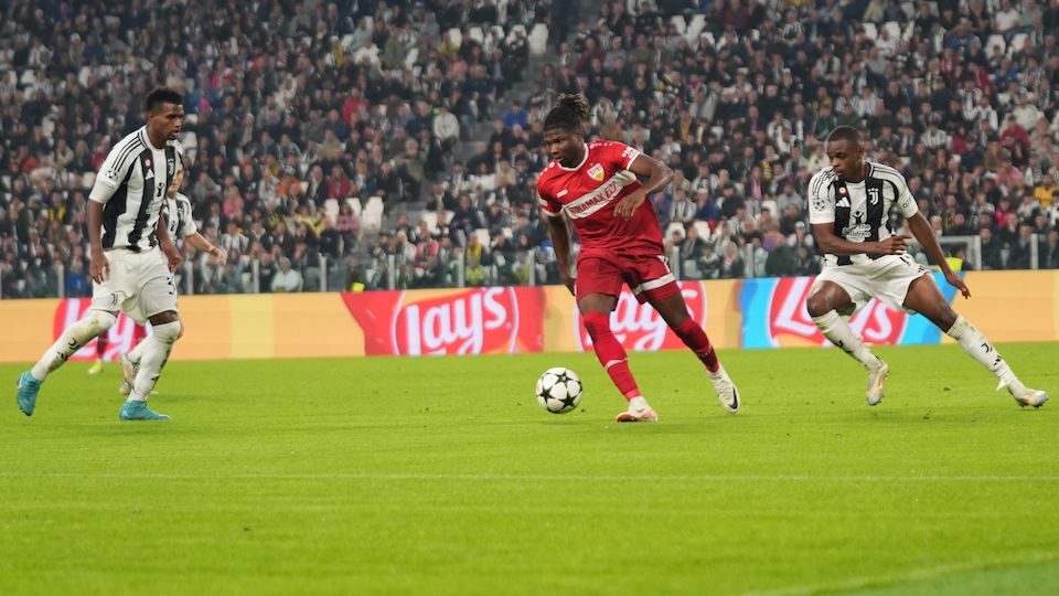 VfB Stuttgart | El Bilal im Interview bei VfB-TV